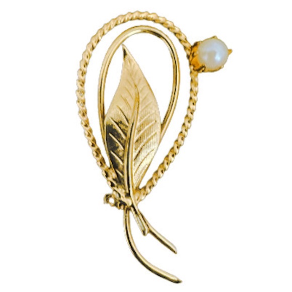 Vintage | Jewelry | Vtg Gold Tone Tear Drop Leaf Pearl Brooch Pin ...